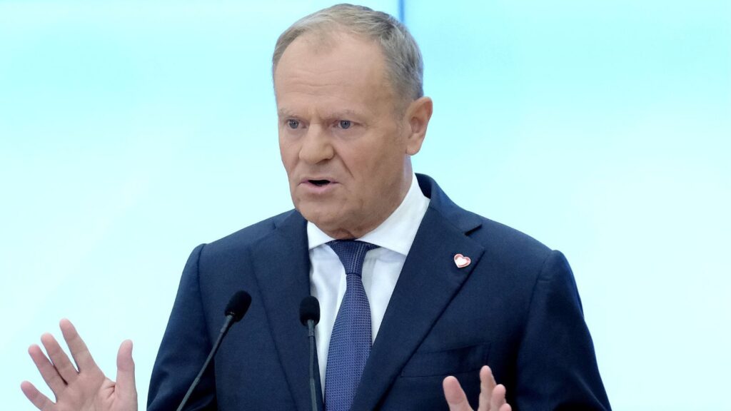 Tusk z pilnym apelem do obywateli. Uruchomiono specjalne procedury ...